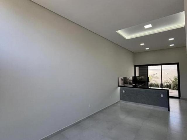 Casa com 3 dormitórios à venda, 135 m² por R$ 895.000,00 Condomínio Golden Par