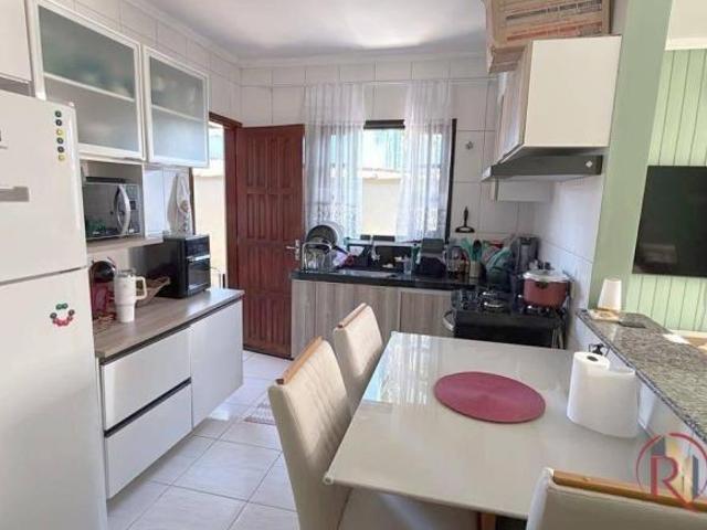 Casa com 3 dormitórios à venda, 136 m² por R$ 430.000,00 Centro Bertioga/SP