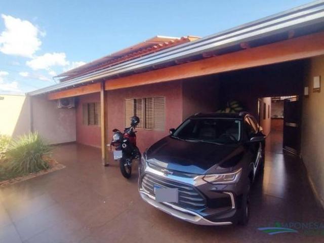Casa com 3 dormitórios à venda, 136 m² por R$ 550.000,00 Alto da Boa Vista Londrina/PR