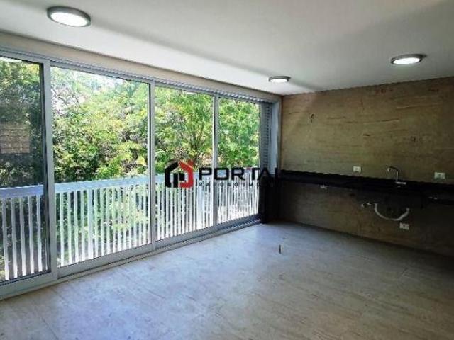 Casa com 3 dormitórios à venda, 136 m² por R$ 990.000,00 Granja Viana Cotia/SP