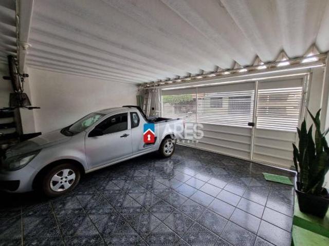 Casa com 3 dormitórios à venda, 137 m² por R$ 465.000,00 Residencial Vale das Nogueiras American