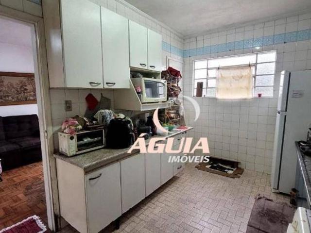 Casa com 3 dormitórios à venda, 138 m² por R$ 620.000 Parque Jaçatuba Santo André/SP