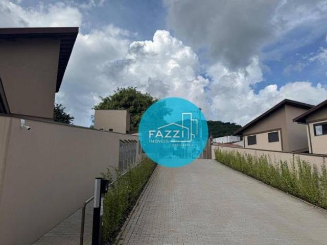 Casa com 3 dormitórios à venda, 138 m² por R$ 900.000,00 Parque Primavera Poços de Caldas/MG