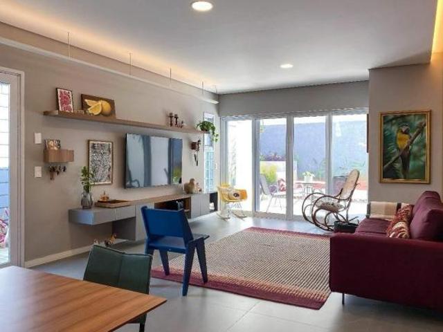 Casa com 3 dormitórios à venda, 130 m² por R$ 1.450.000,00 Itapema Guararema/SP