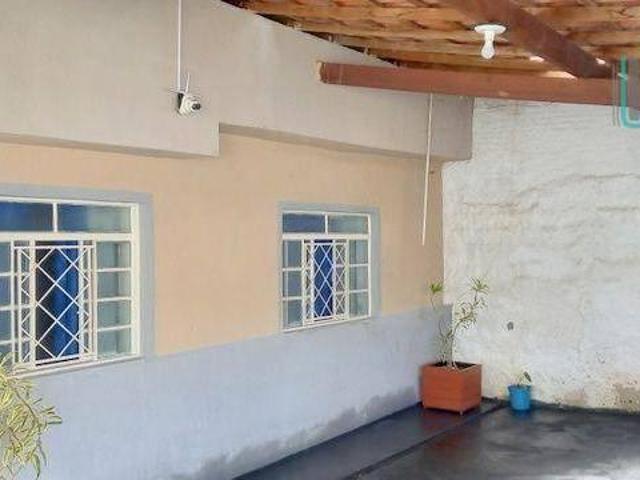Casa com 3 dormitórios à venda, 130 m² por R$ 380.000,00 Jardim Bela Vista Taubaté/SP