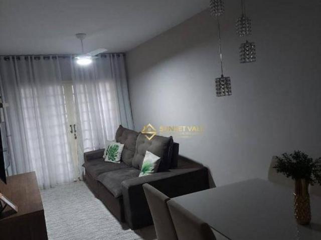 Casa com 3 dormitórios à venda, 130 m² por R$ 450.000,00 Parque Califórnia Jacareí/SP