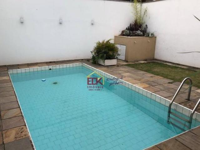 Casa com 3 dormitórios à venda, 267 m² por R$ 680.000,00 Centro Pindamonhangaba/SP