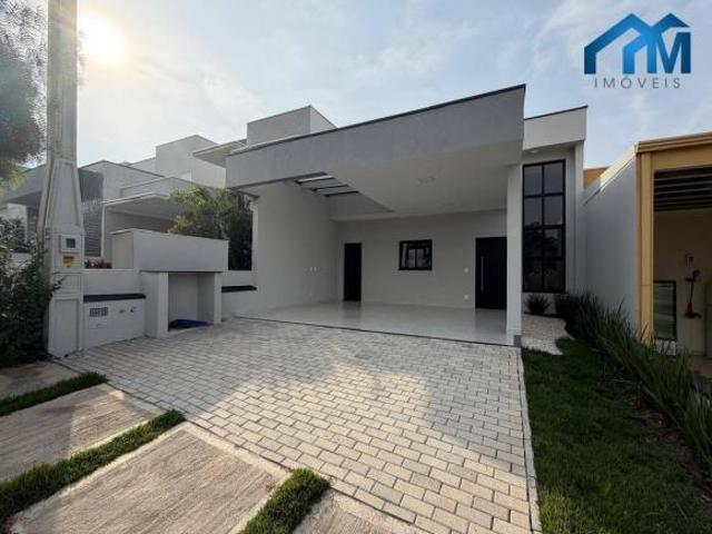 Casa com 3 dormitórios à venda, 130 m² por R$ 890.000,00 Condomínio Village Moutonnée Salto/SP