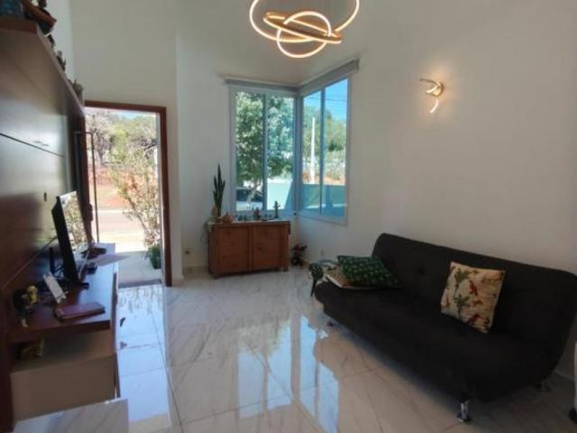Casa com 3 dormitórios à venda, 130m² por R$ 790.000,00 Condomínio Tropicália Gar