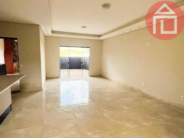 Casa com 3 dormitórios à venda, 131 m² por R$ 650.000,00 Residencial Villa Verde Bragança Paulis
