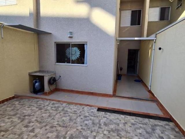 Casa com 3 dormitórios à venda, 131 m² por R$ 850.000,00 Jardim Jaraguá Atibaia/SP