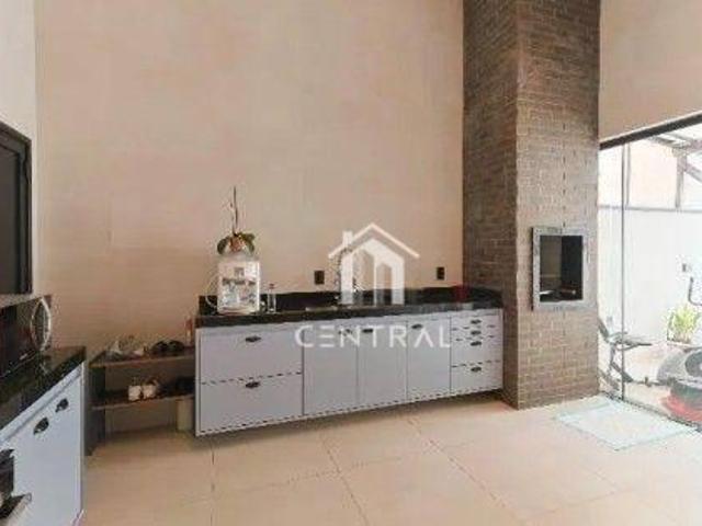 Casa com 3 dormitórios à venda, 132 m² por R$ 930.000 Jardim Residencial Villagio Wanel Sorocaba