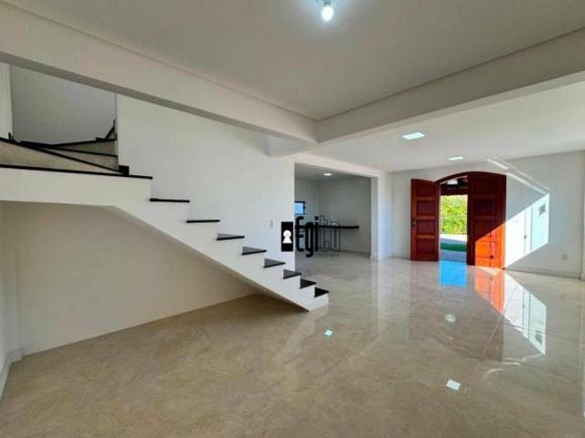 Casa com 3 dormitórios à venda, 144 m² por R$ 790.000 Bom Pastor Juiz de Fora/MG