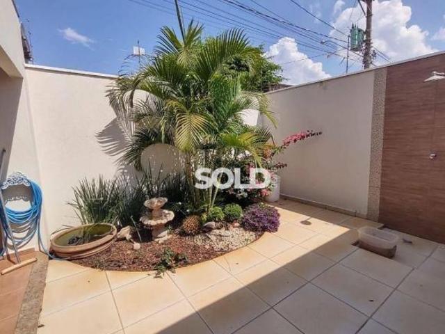 Casa com 3 dormitórios à venda, 145 m² por R$ 550.000,01 Residencial Meireles Franca/SP