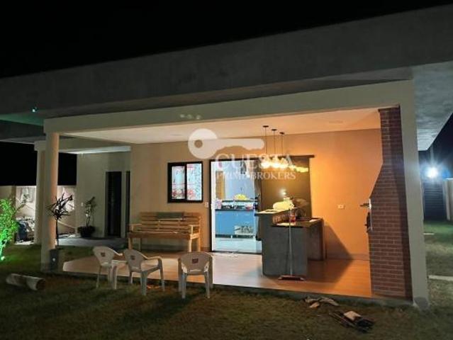 Casa com 3 dormitórios à venda, 145 m² por R$ 690.000,00 Condomínio Ninho Verde II Pardinho/SP