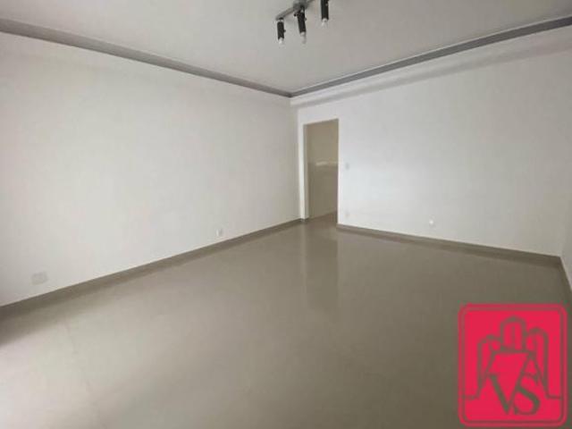 Casa com 3 dormitórios, 145 m² venda por R$ 750.000,00 ou aluguel por R$ 3.775,00/mês Vila Plana