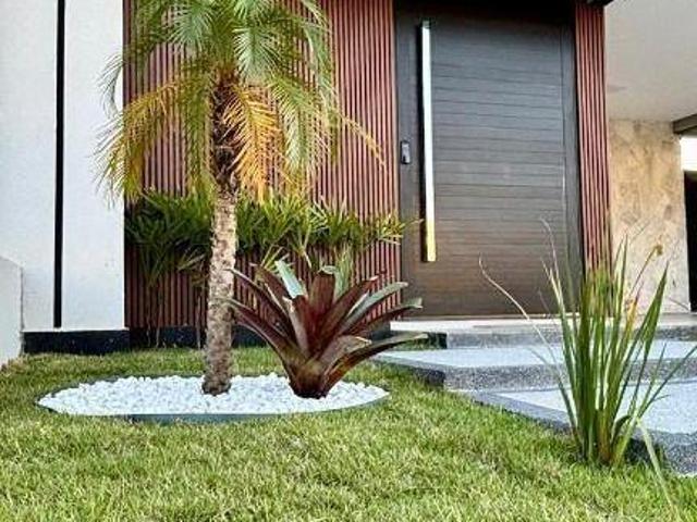 Casa com 3 dormitórios à venda, 146 m² por R$ 1.090.000 Vale dos Cristais Taubaté/SP