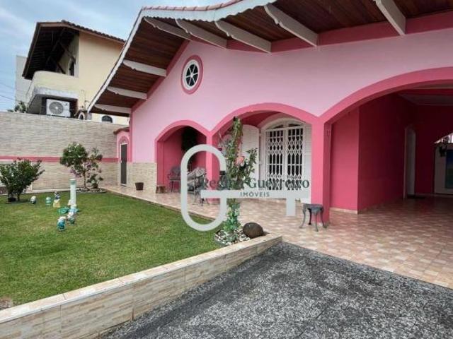 Casa com 3 dormitórios à venda, 146 m² por R$ 700.000,00 Parque Balneário Oásis Peruíbe/SP