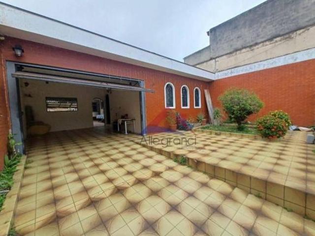 Casa com 3 dormitórios à venda, 146 m² por R$ 800.000 Vila Olinda São Paulo/SP