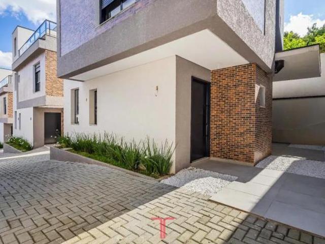 Casa com 3 dormitórios à venda, 147 m² por R$ 699.000,00 Lindóia Curitiba/PR