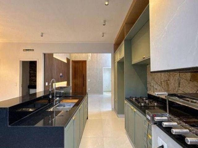 Casa com 3 dormitórios à venda, 147 m² por R$ 850.000,00 Condomínio Bella Vitta Bady Bassitt/SP