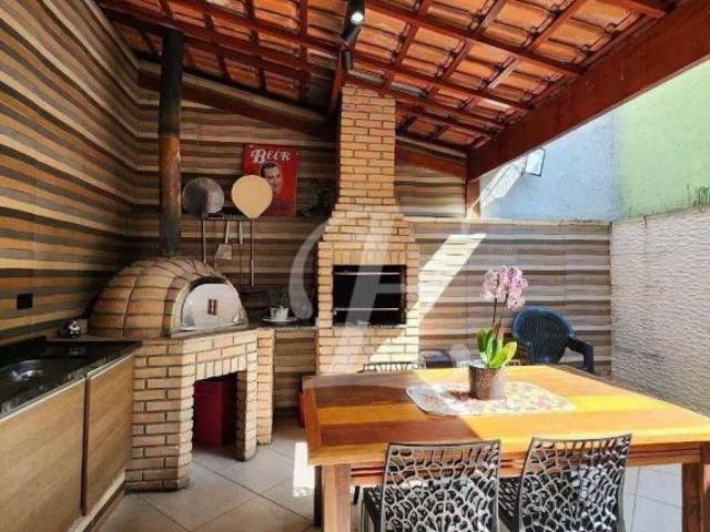 Casa com 3 dormitórios à venda, 147 m² por R$ 900.000,00 Jardim Rio das Pedras Cotia/SP