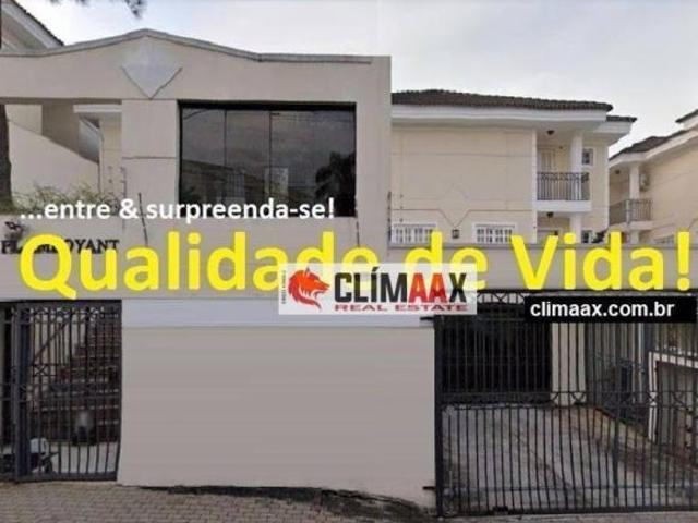 Casa em Parque São Domingos com 148m² de terreno, 3 dorm. e piscina