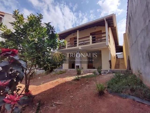 Casa com 3 dormitórios à venda, 148 m² por R$ 795.000,00 Jardim das Cerejeiras Atibaia/SP