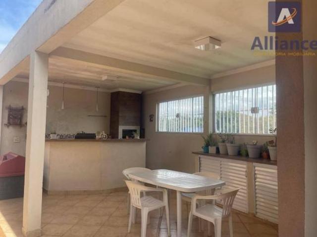 Casa com 3 dormitórios à venda, 148 m² por R$ 820.000,00 Condomínio Casa Grande Louveira/SP