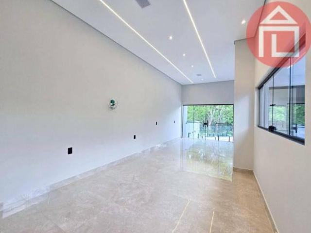 Casa com 3 dormitórios à venda, 148 m² por R$ 940.000,00 Residencial Villa Verde Bragança Paulis
