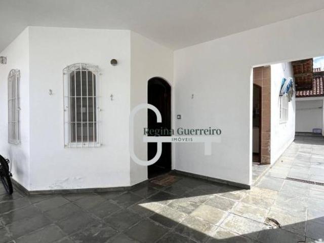Casa com 3 dormitórios à venda, 149 m² por R$ 808.000,00 Jardim Casablanca Peruíbe/SP