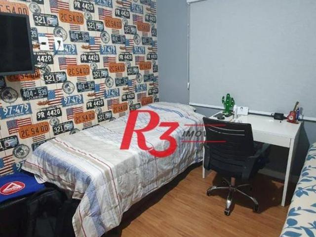 Casa com 3 dormitórios à venda, 149 m² por R$ 910.000,00 Vila Belmiro Santos/SP