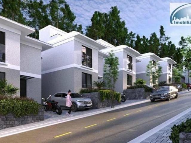 Casa com 3 dormitórios à venda, 140 m² por R$ 1.230.000,00 Condomínio Villaggio Santa Anna Vinhe