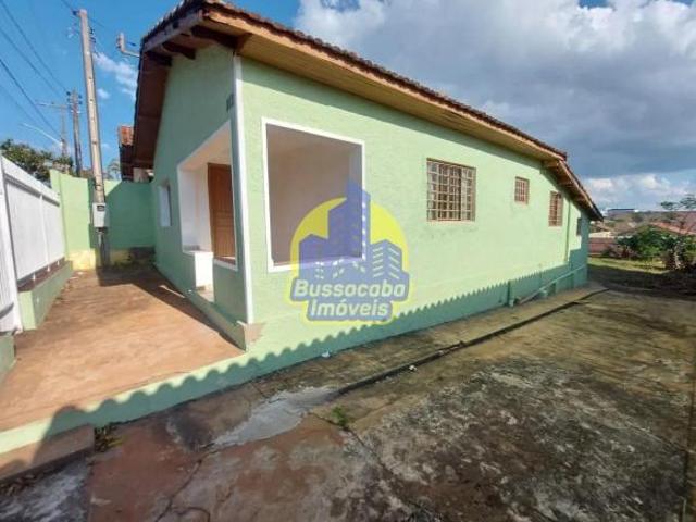 Casa com 3 dormitórios à venda, 140 m² por R$ 280.000,00 Centro Bernardino de Campos/SP