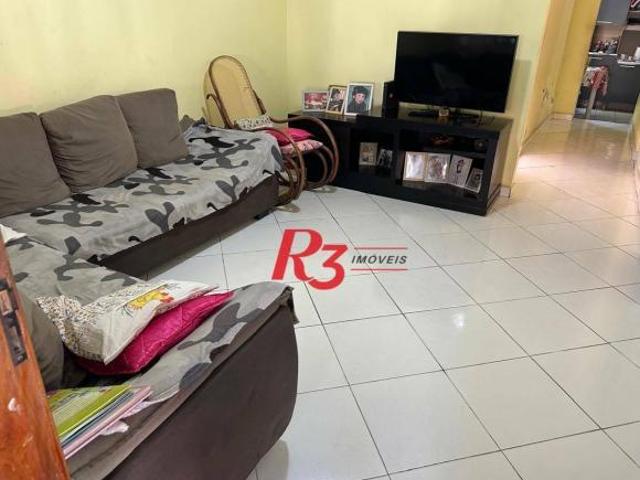 Casa com 3 dormitórios à venda, 140 m² por R$ 410.000,00 Areia Branca Santos/SP