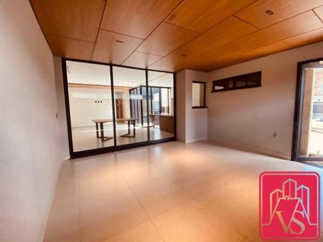 Casa com 3 dormitórios à venda, 140 m² por R$ 765.000 Vila Verde Bragança Paulista/SP