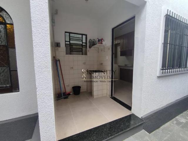 Casa com 3 dormitórios à venda, 140 m² por R$ 780.000,00 Bosque dos Eucaliptos São José dos Camp