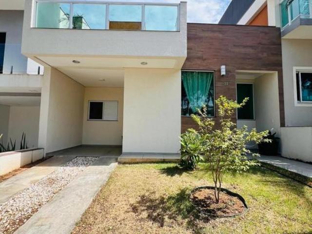 Casa com 3 dormitórios à venda, 140 m² por R$ 980.000,00 Condomínio Terras de