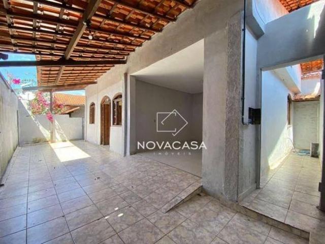 Casa com 3 dormitórios à venda, 140 m² por R$ 980.000,00 Minascaixa Belo Horizonte/MG