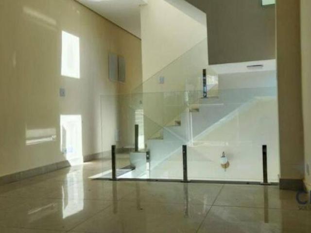Casa com 3 dormitórios à venda, 140 m² por R$ 980.000 Terra Nobre