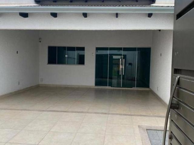 Casa com 3 dormitórios à venda, 141 m² por R$ 520.000,00 Residencial Center Ville Goiânia/GO
