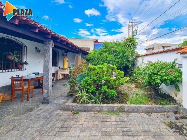 Casa com 3 dormitórios à venda, 142 m² por R$ 1.800.000,00 Boqueirão Praia Grande/SP