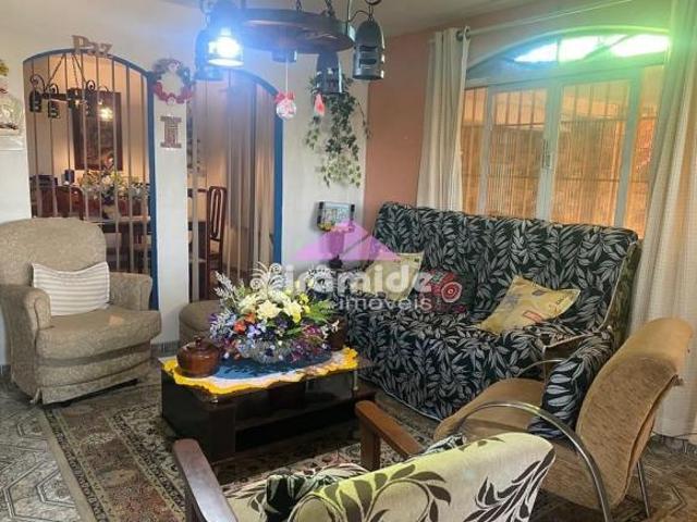 Casa com 3 dormitórios à venda, 142 m² por R$ 1.000.000,00 Jardim Satélite São José dos Campos/S