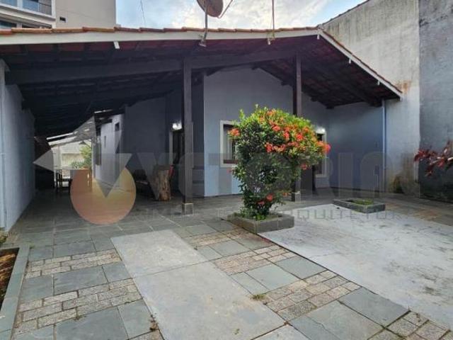 Casa com 3 dormitórios à venda, 142 m² por R$ 1.200.000 Toninhas Ubatuba/SP