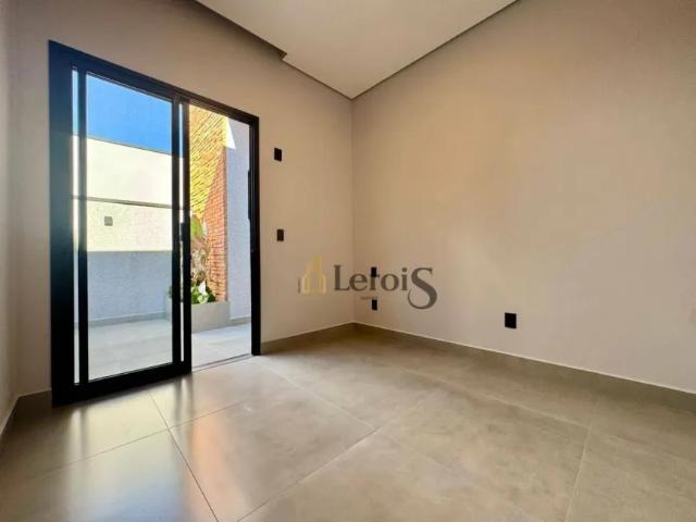 Casa com 3 dormitórios à venda, 142 m² por R$ 1.290.000,00 Condomínio Park Gran Reserve Indaiatu
