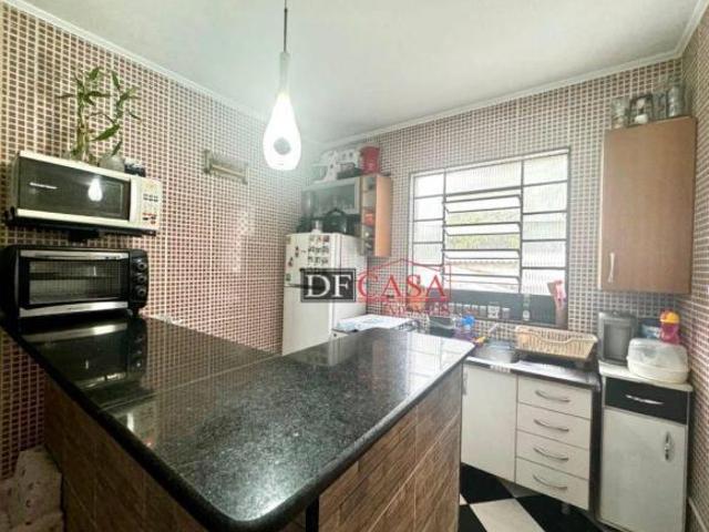 Casa com 3 dormitórios à venda, 142 m² por R$ 375.000,00 Itaquera São Paulo/SP