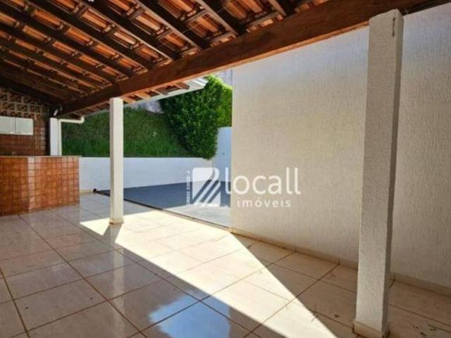 Casa com 3 dormitórios à venda, 142 m² por R$ 450.000,00 Condomínio Residencial Jardins de Barcelo