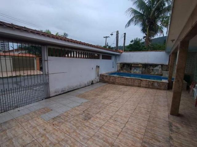 Casa com 3 dormitórios à venda, 142 m² por R$ 550.000,00 Solemar Praia Grande/SP