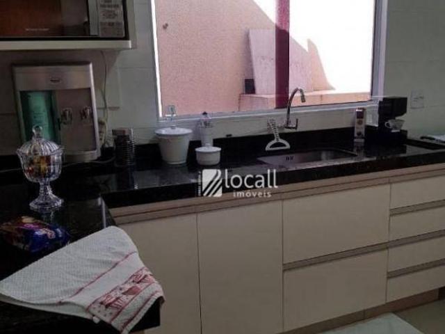 Casa com 3 dormitórios à venda, 142 m² por R$ 650.000,00 Residencial Amazonas São José do Rio Pr