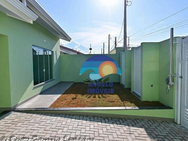 Casa com 3 dormitórios à venda, 142 m² por R$ 680.000,00 Estância São José Peruíbe/SP